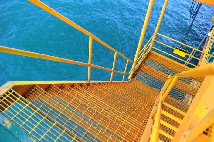 Case Study: Waterbag Load Test on Offshore Accommodation Ladder - Lift ...